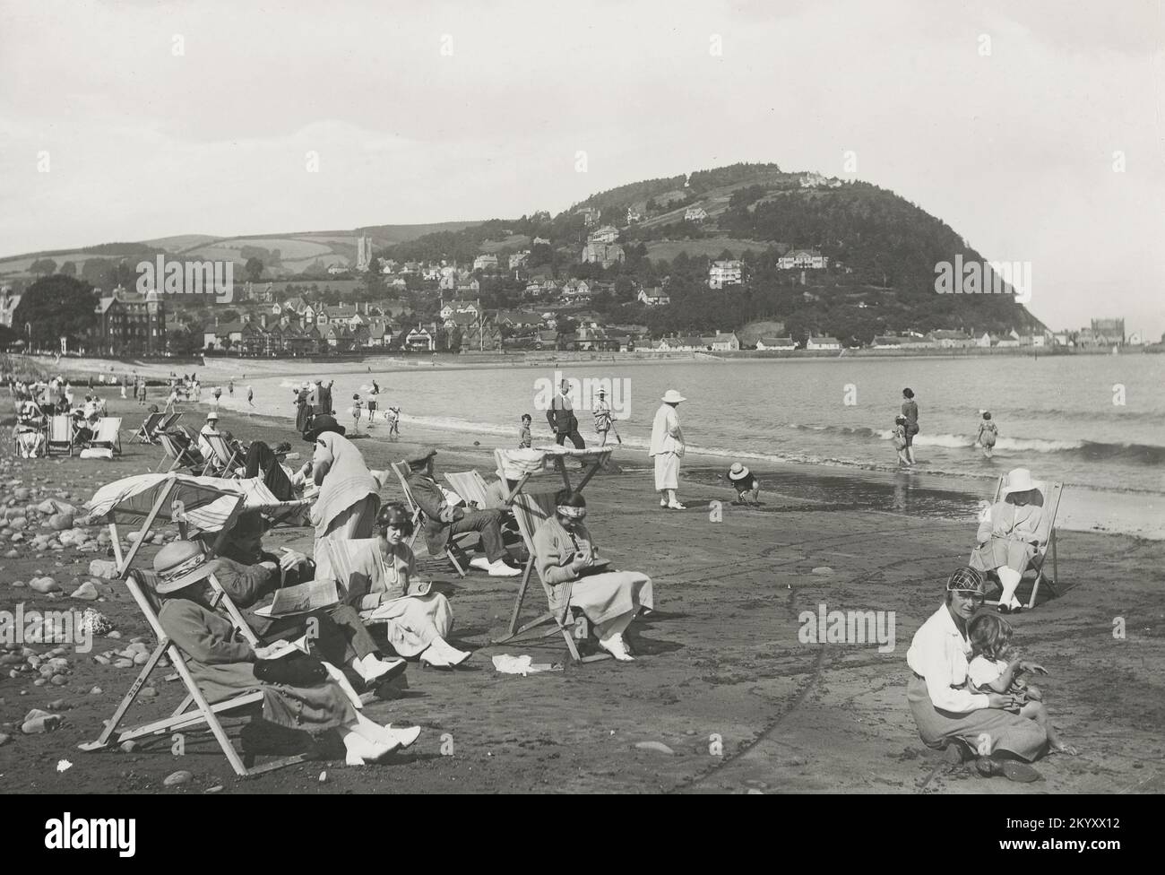 Vintage photograph - 1923 - Beach scene with North Hill, Minehead ...