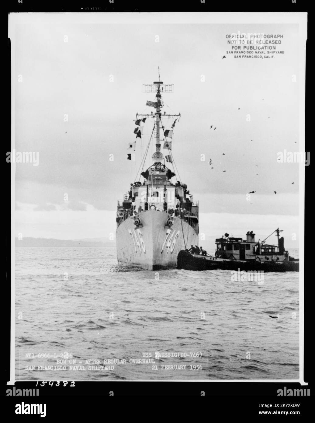 DD-746 Taussig , Ships, Naval Vessels, Boats, Naval History, Navy Stock ...