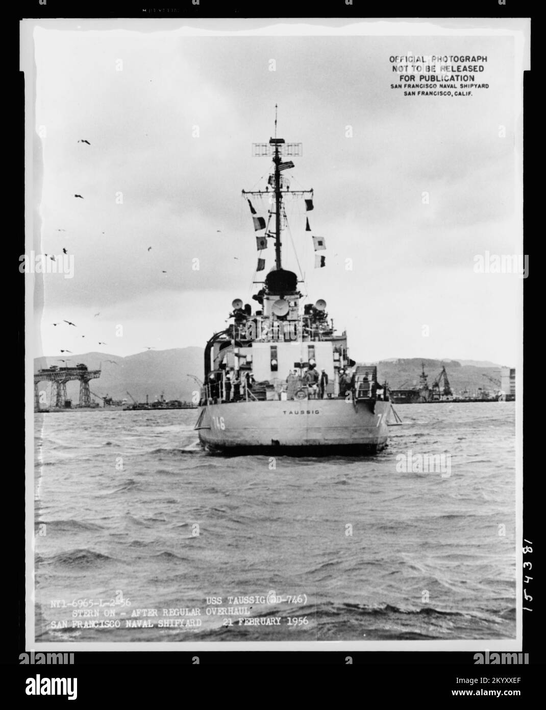 DD-746 Taussig , Ships, Naval Vessels, Boats, Naval History, Navy Stock ...