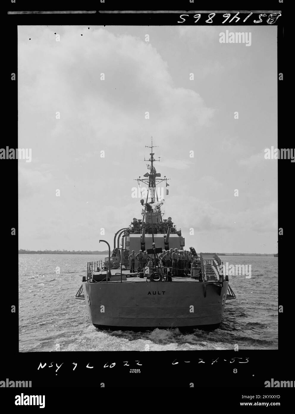 DD-698 Ault , Ships, Naval Vessels, Boats, Naval History, Navy Stock ...