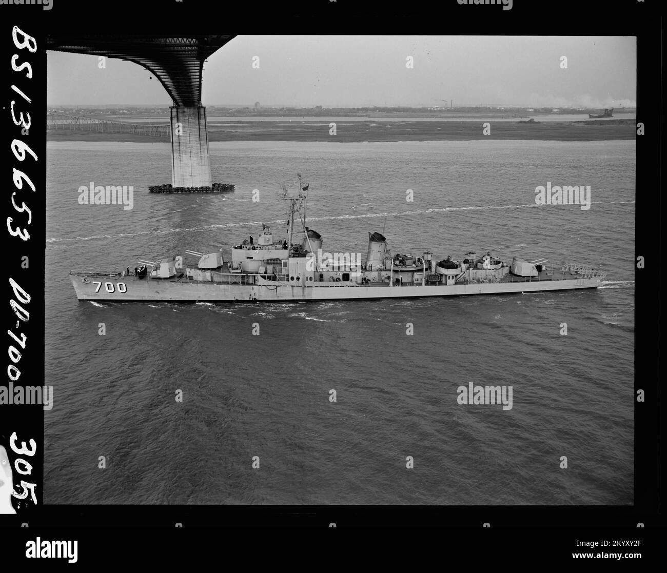 DD-700 Haynsworth , Ships, Naval Vessels, Boats, Naval History, Navy ...