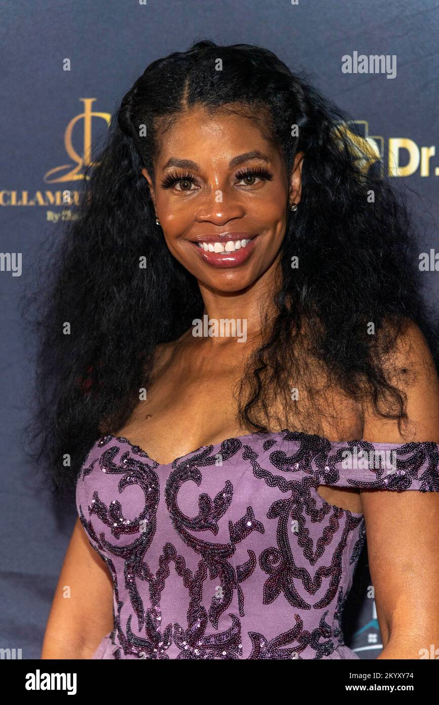 California, USA. 01st Dec, 2022. Desiry Hall attends SAM Foundation 15 ...