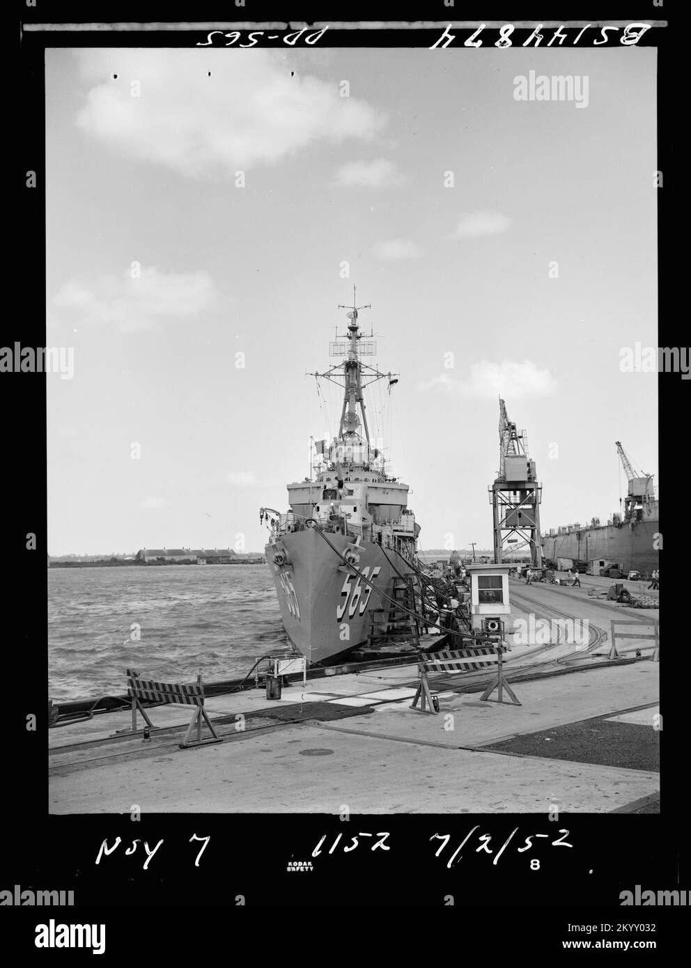 DD-565 Smalley , Ships, Naval Vessels, Boats, Naval History, Navy Stock ...