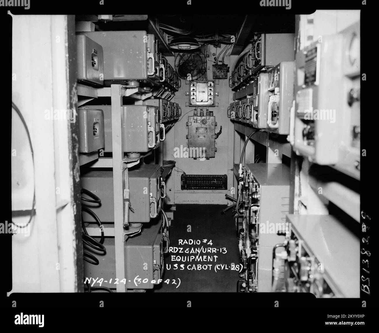 CVL-28 Cabot , Ships, Naval Vessels, Boats, Naval History, Navy Stock ...