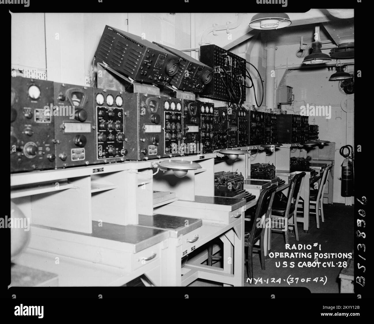 CVL-28 Cabot , Ships, Naval Vessels, Boats, Naval History, Navy Stock ...