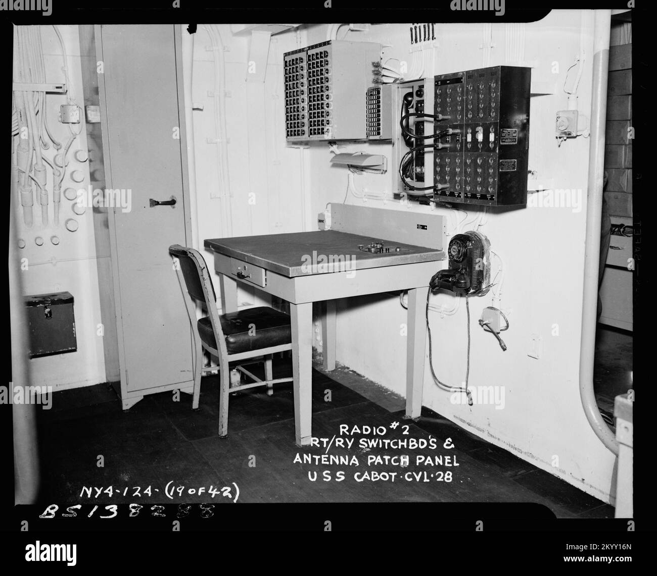 CVL-28 Cabot , Ships, Naval Vessels, Boats, Naval History, Navy Stock ...