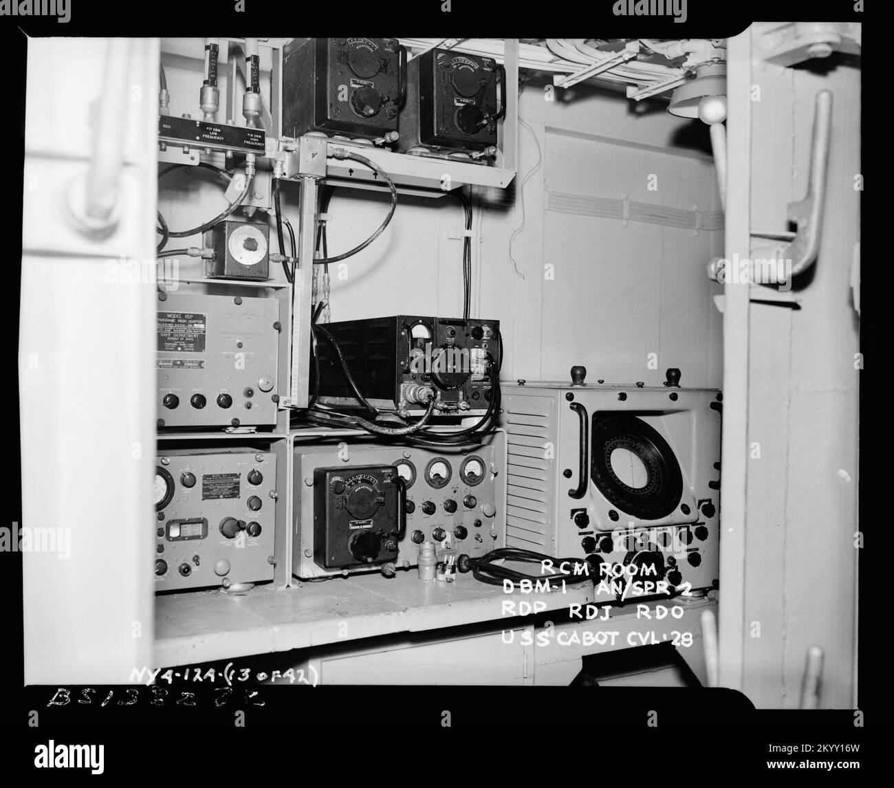 CVL-28 Cabot , Ships, Naval Vessels, Boats, Naval History, Navy Stock ...