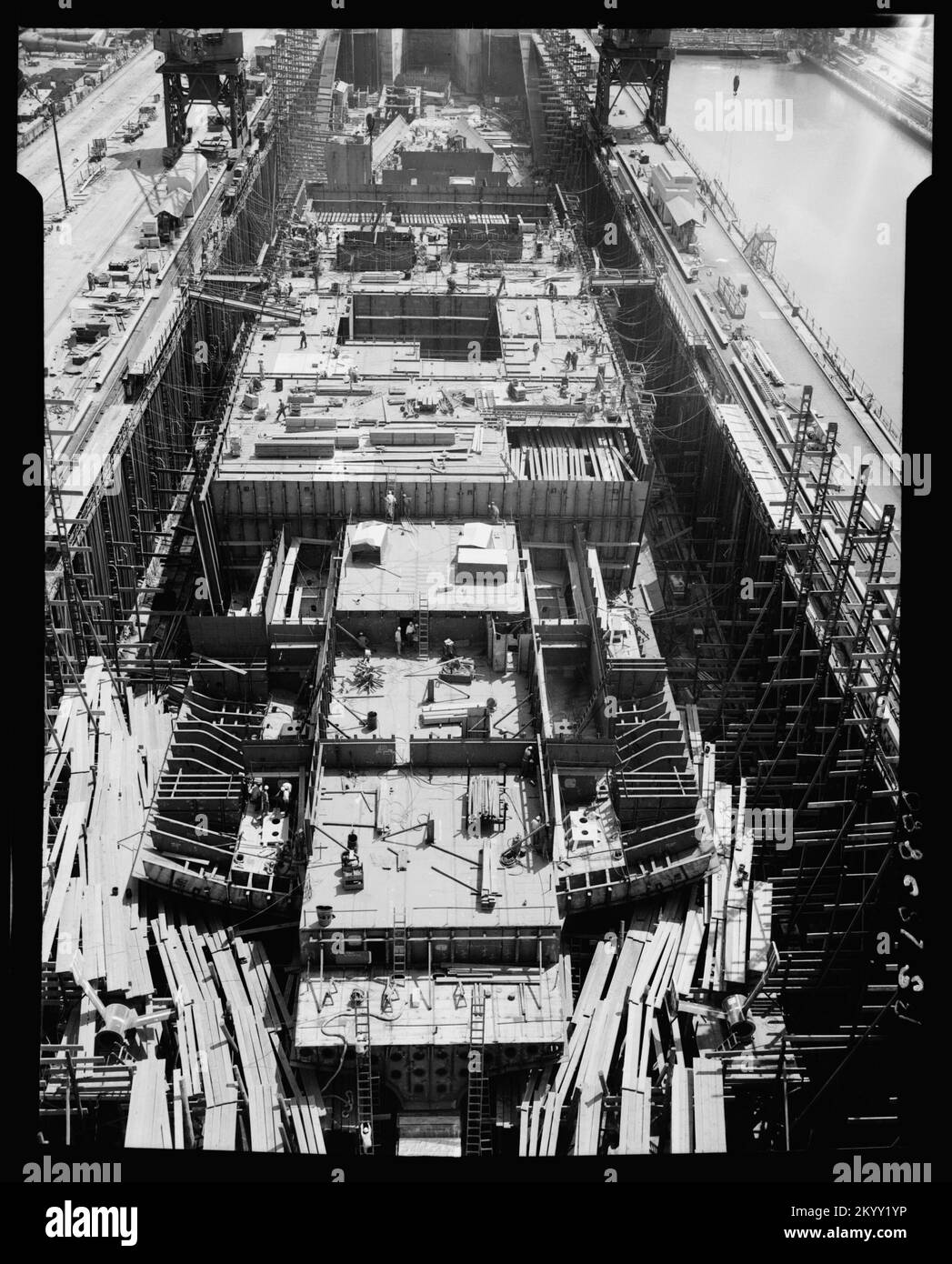 CVA(N) 68 Chester W. Nimitz , Ships, Naval Vessels, Boats, Naval ...