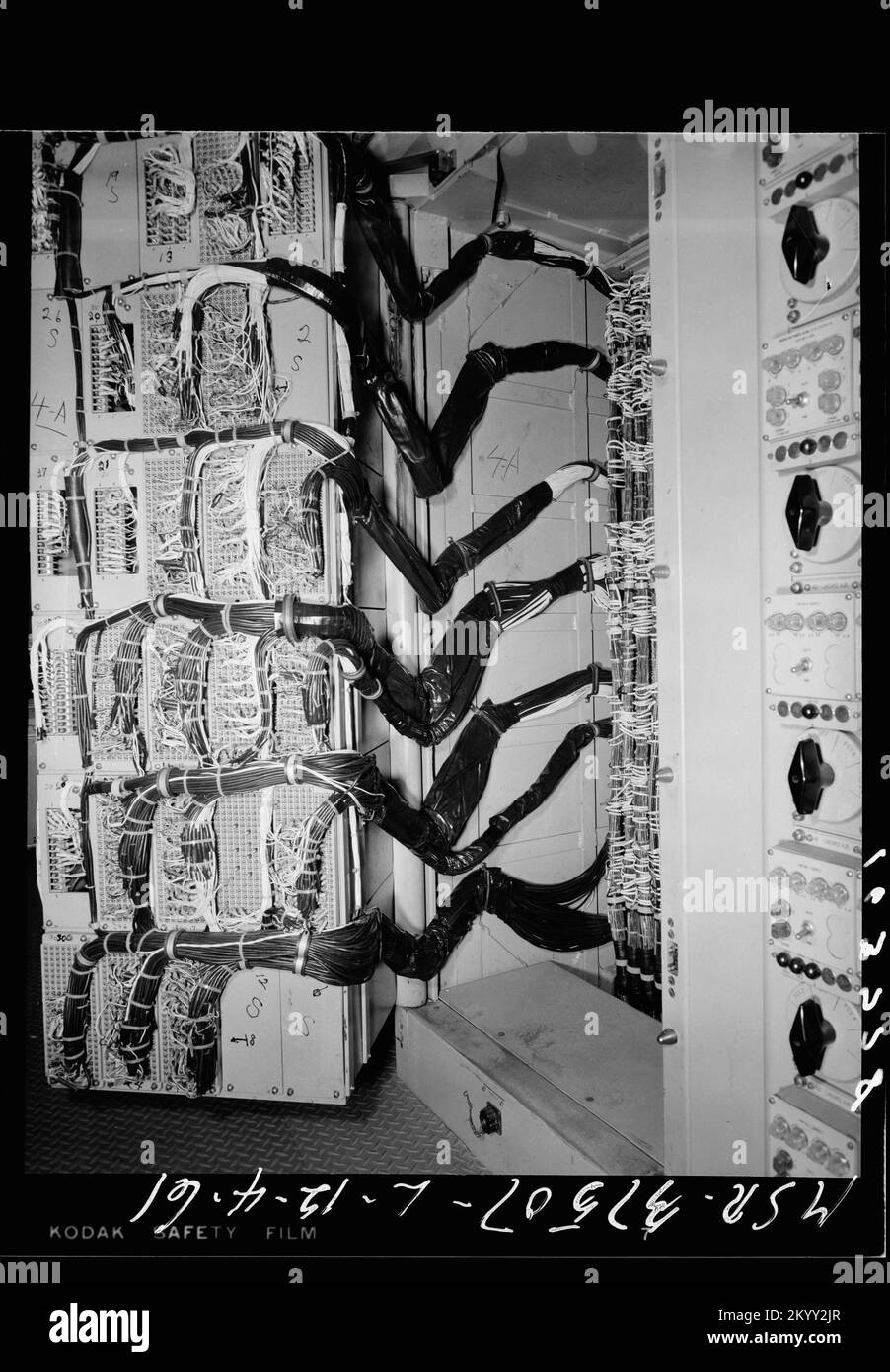 CVA 63 Kitty Hawk , Ships, Naval Vessels, Boats, Naval History, Navy ...