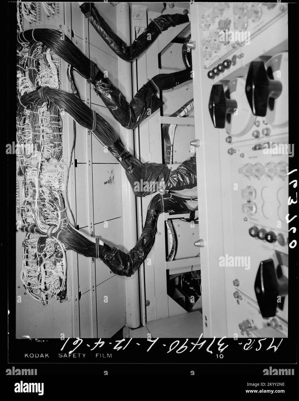 CVA 63 Kitty Hawk , Ships, Naval Vessels, Boats, Naval History, Navy ...