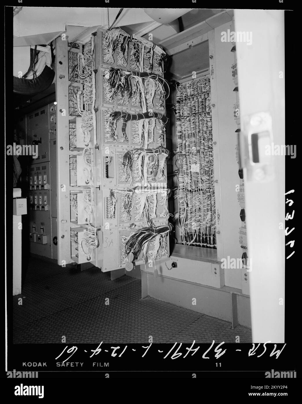 CVA 63 Kitty Hawk , Ships, Naval Vessels, Boats, Naval History, Navy ...