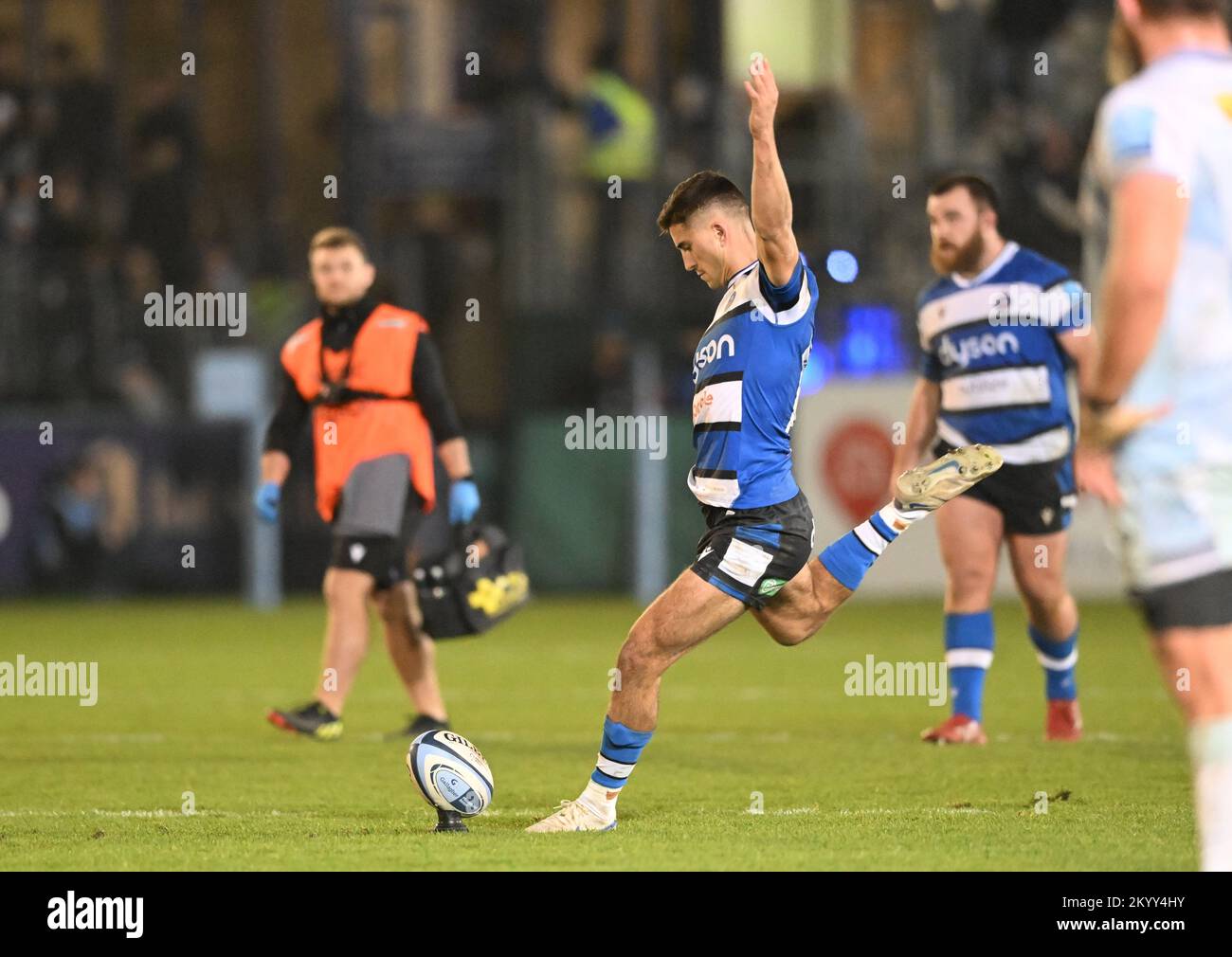 Bath, UK. 02nd Dec, 2022. 2nd December 2022, The Recreation Ground ...