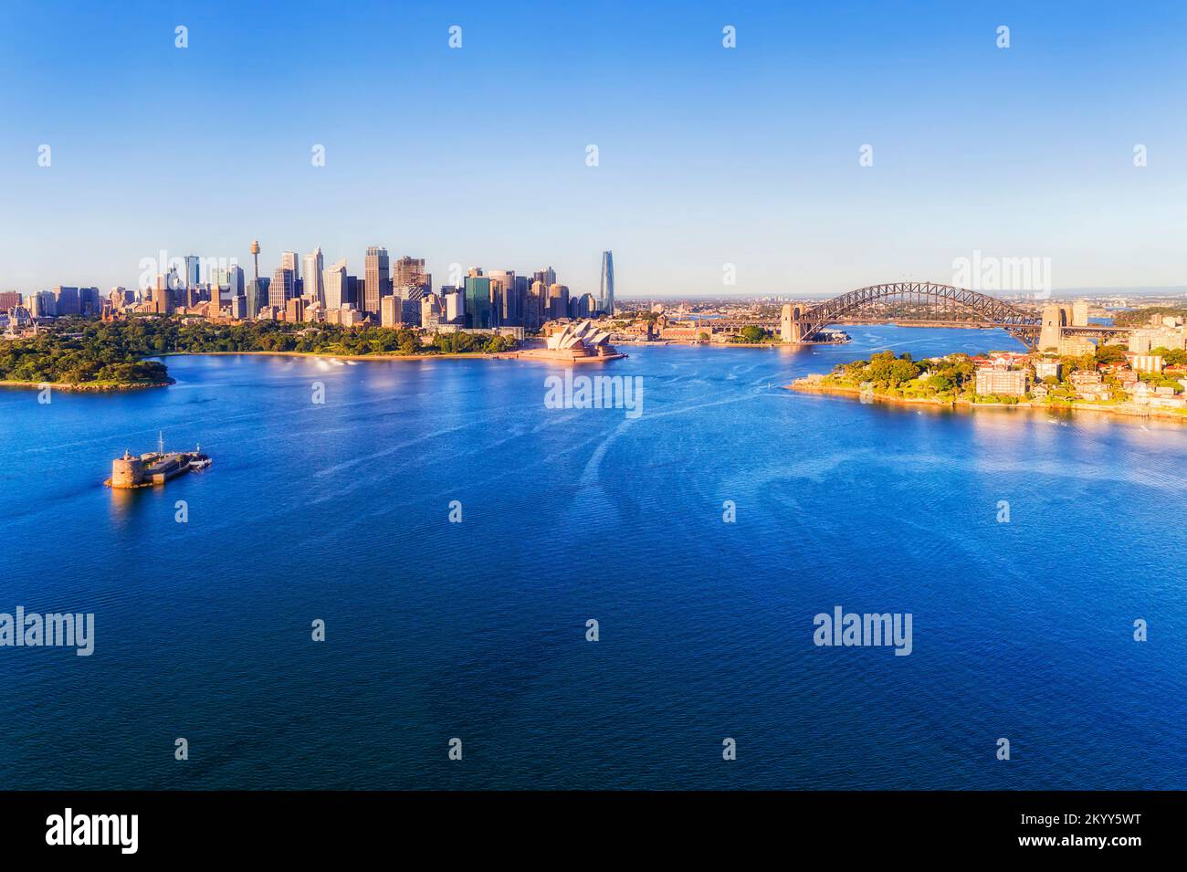 Blue waters of Sydney harbour at City of Sydney CBD waterfront landmark ...