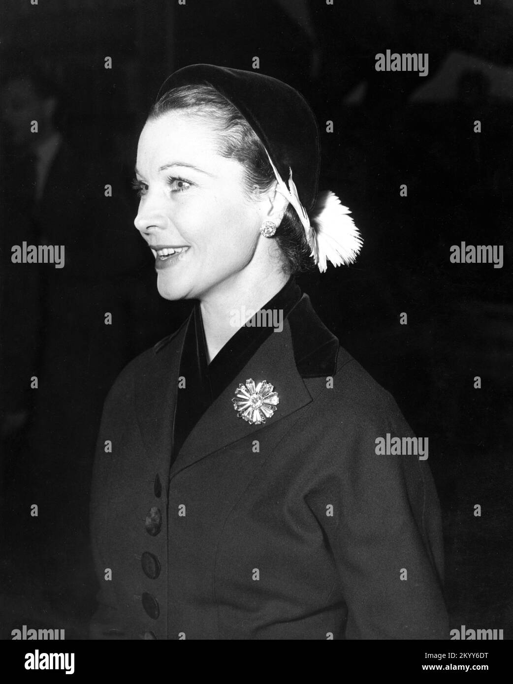 Vivien leigh portrait 1950s hi-res stock photography and images - Alamy