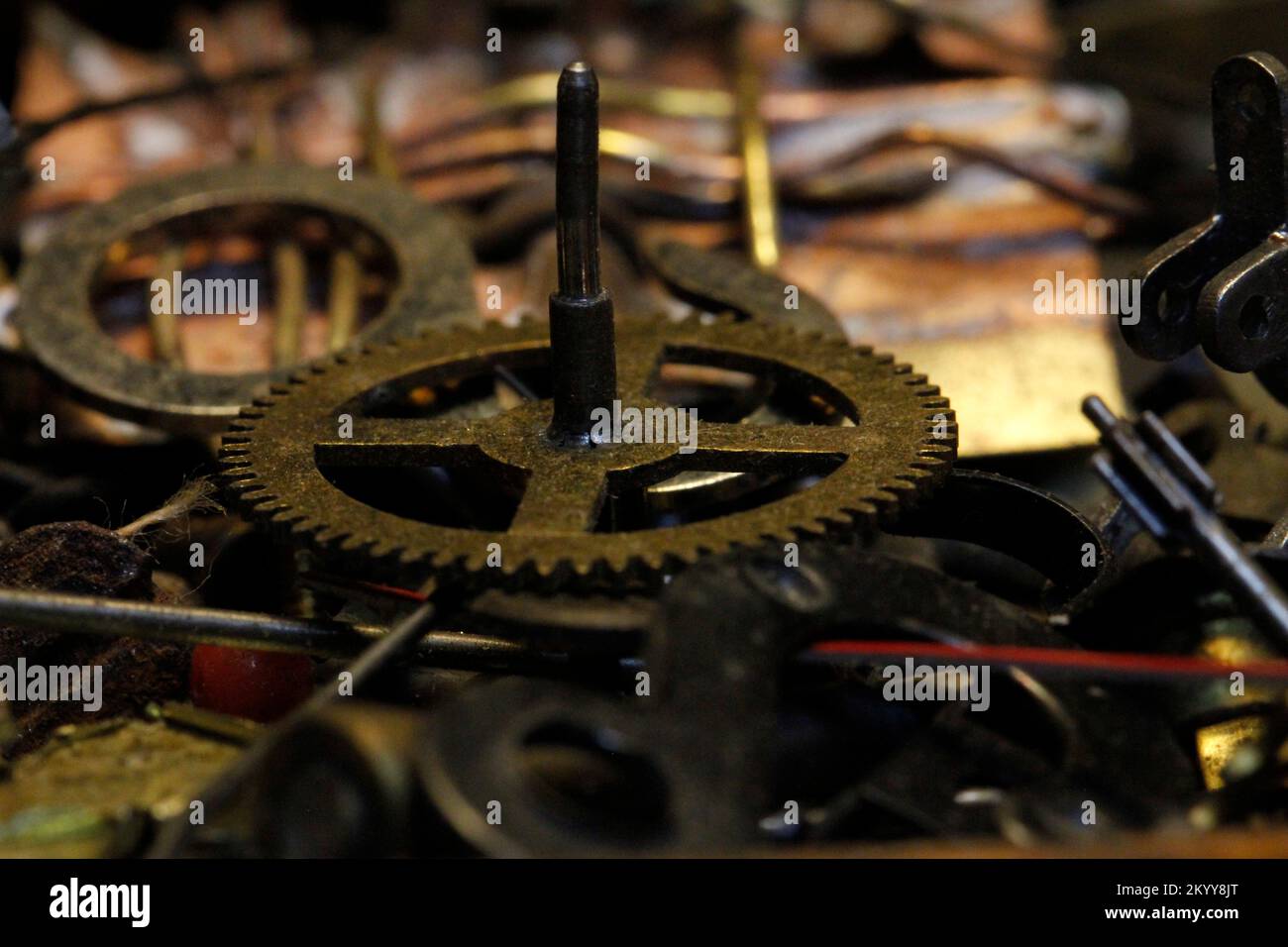 The gearing of a clock from the 1800s Stock Photo - Alamy