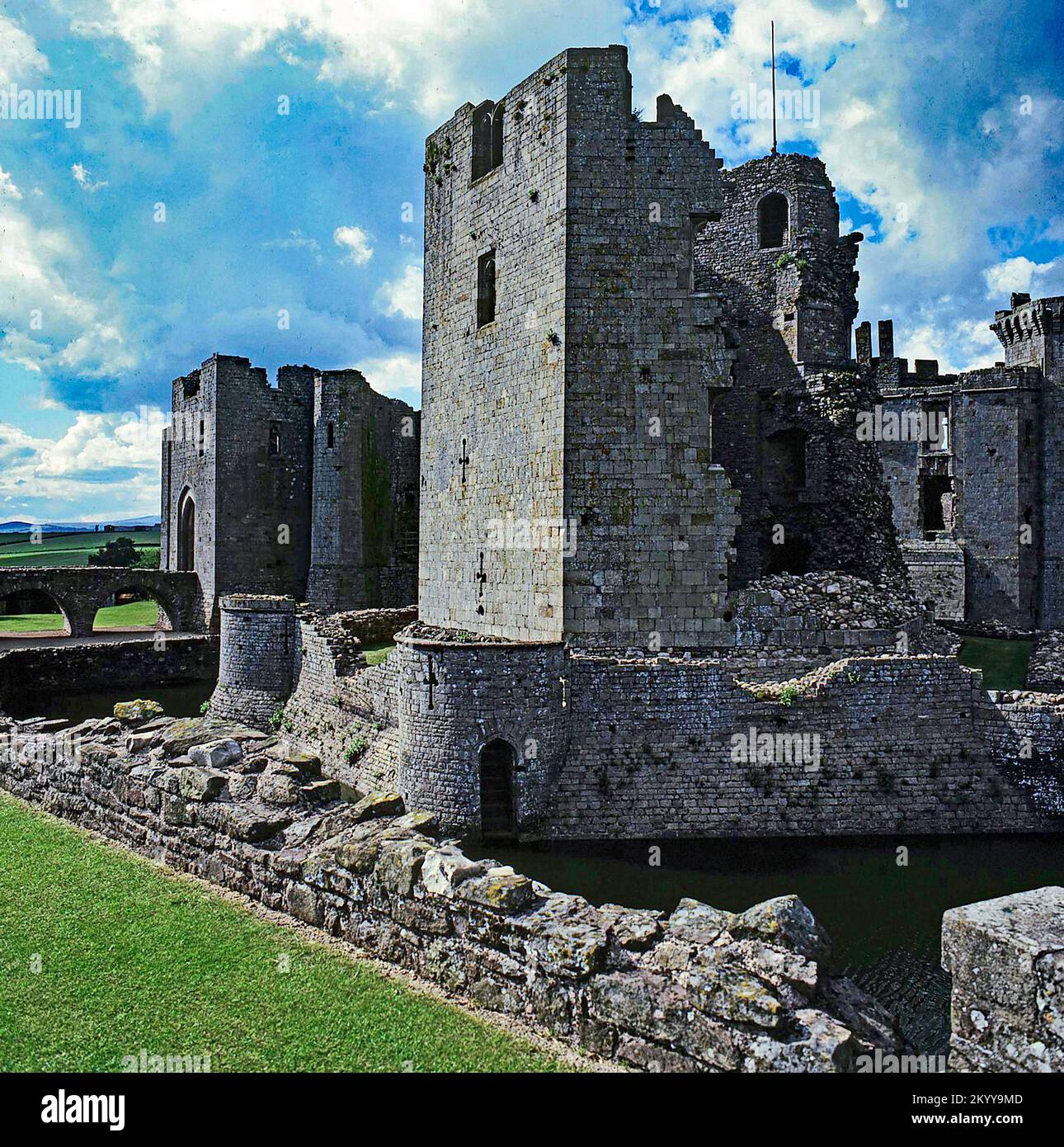 Raglan Castle (Welsh: Castell Rhaglan) Monmouthshire, South East Wales ...