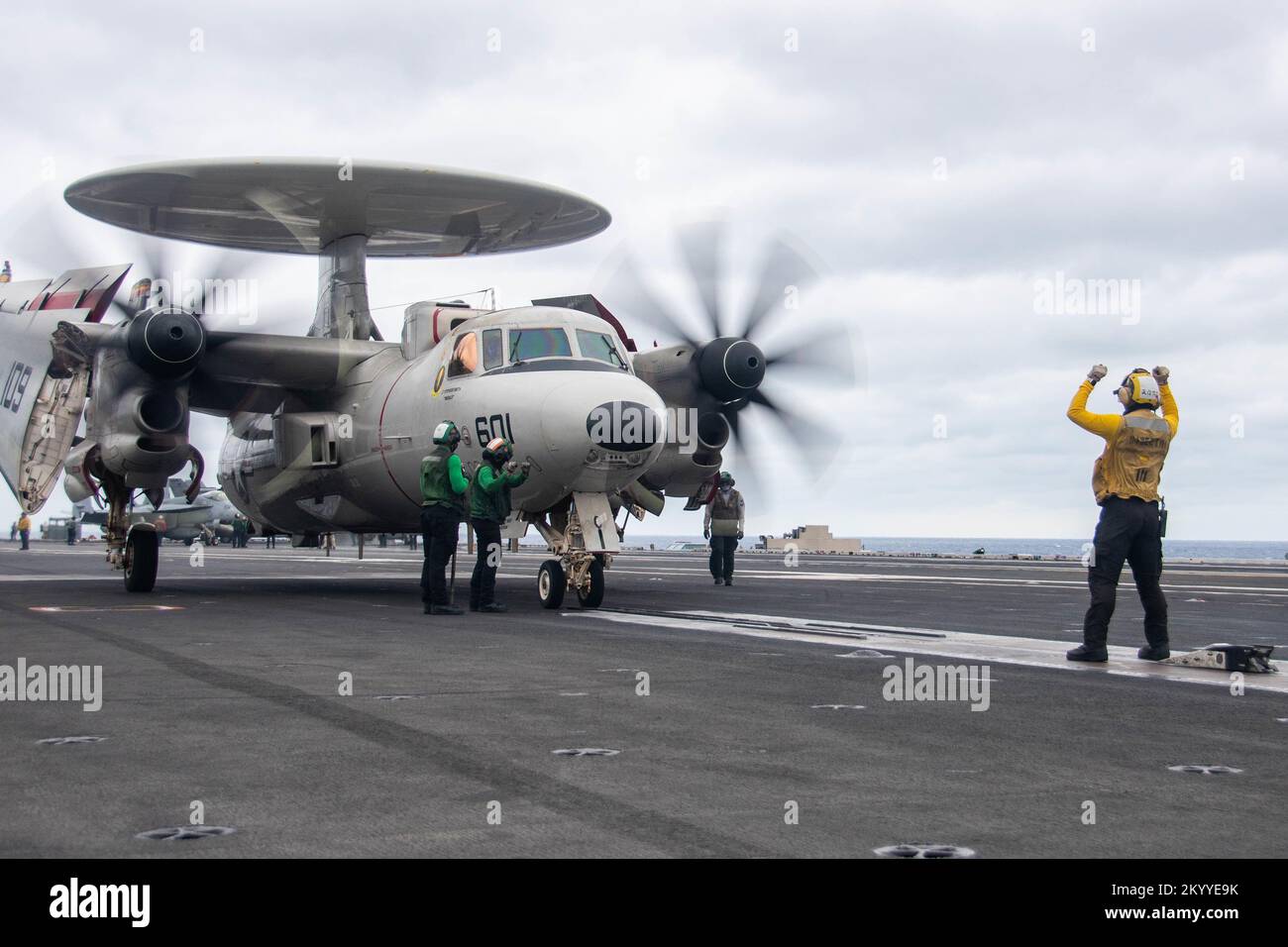 221202-N-BR419-1033 PHILIPPINE SEA (Dec. 2, 2022) Sailors prepare an E ...