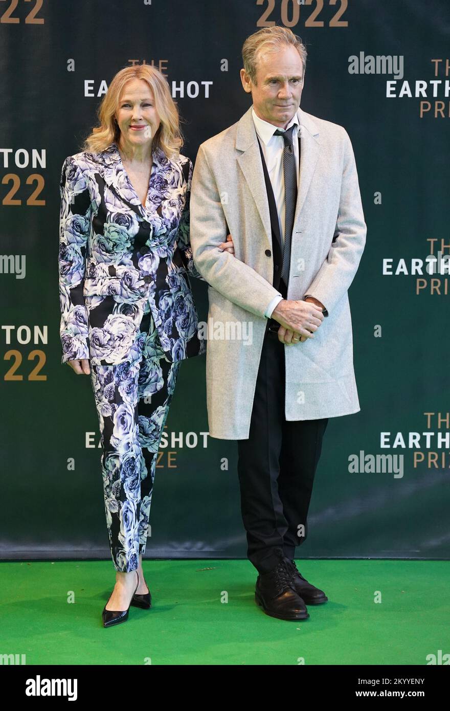 Actress Catherine O'Hara and her husband Bo Welch arrive for the second ...