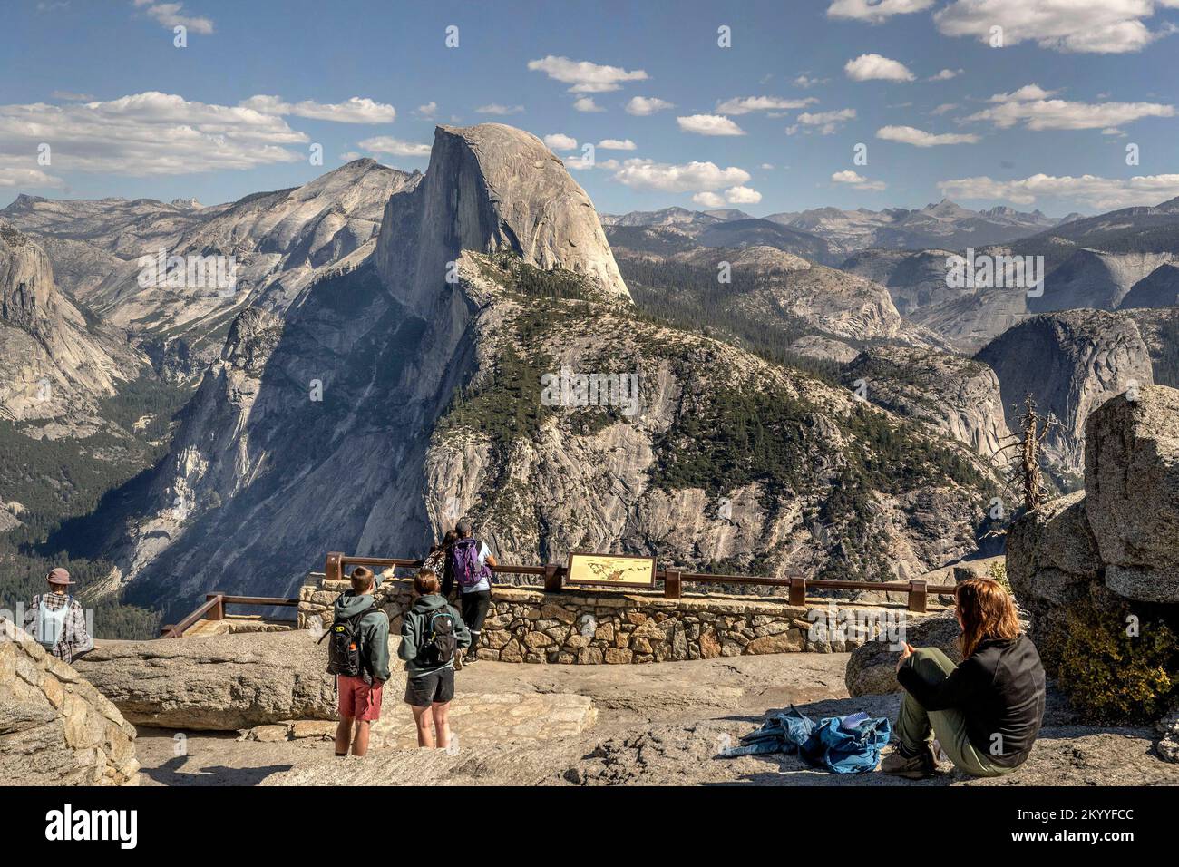 Yosemite National Park. 17th Oct, 2022. Glacier Road Update. This view ...