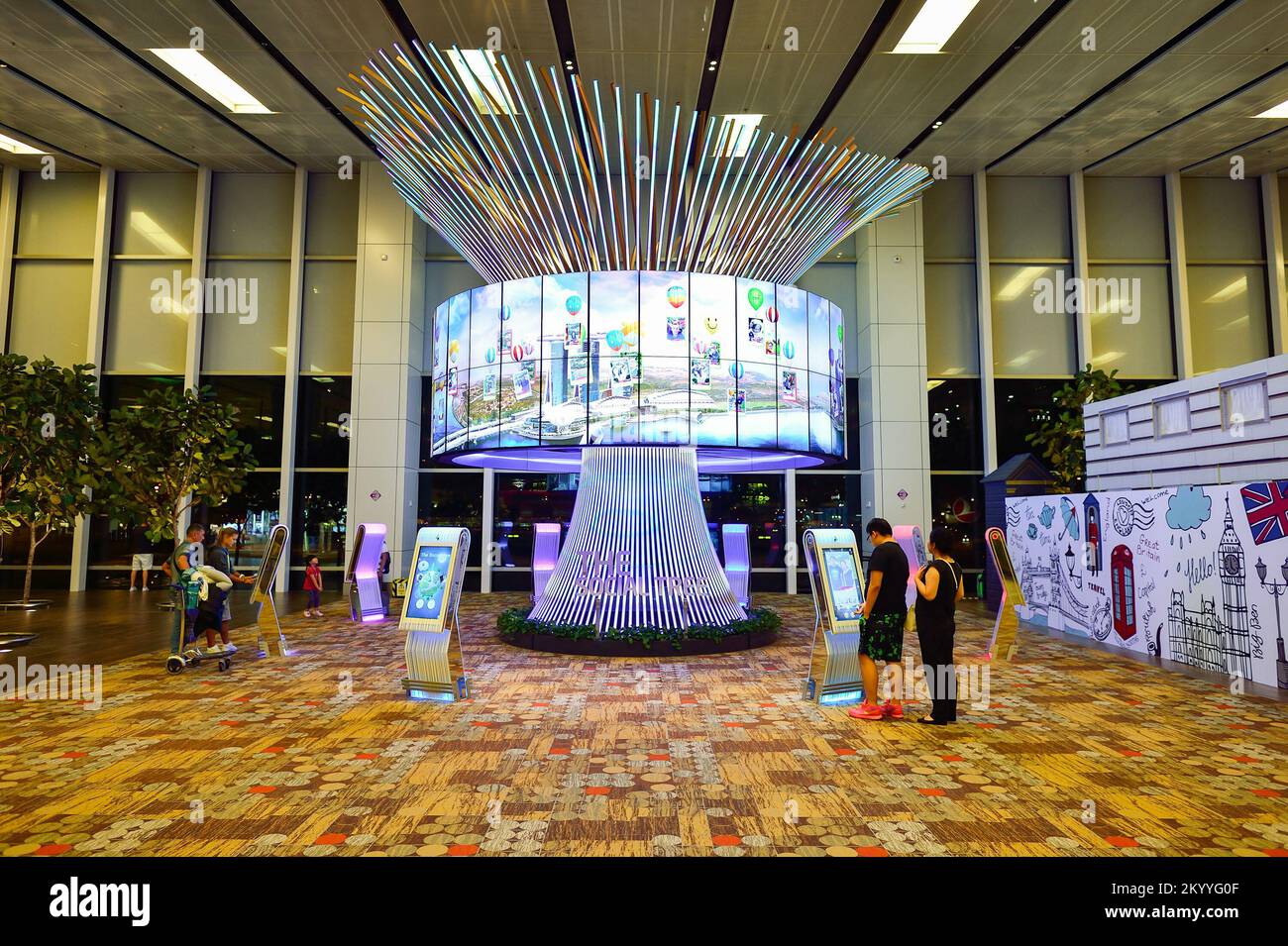 SINGAPORE - NOVEMBER 09, 2015: The Social Tree at Changi Airport. The ...