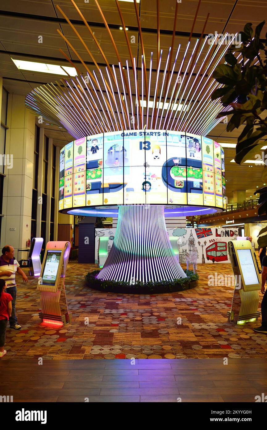 SINGAPORE - NOVEMBER 09, 2015: The Social Tree at Changi Airport. The ...