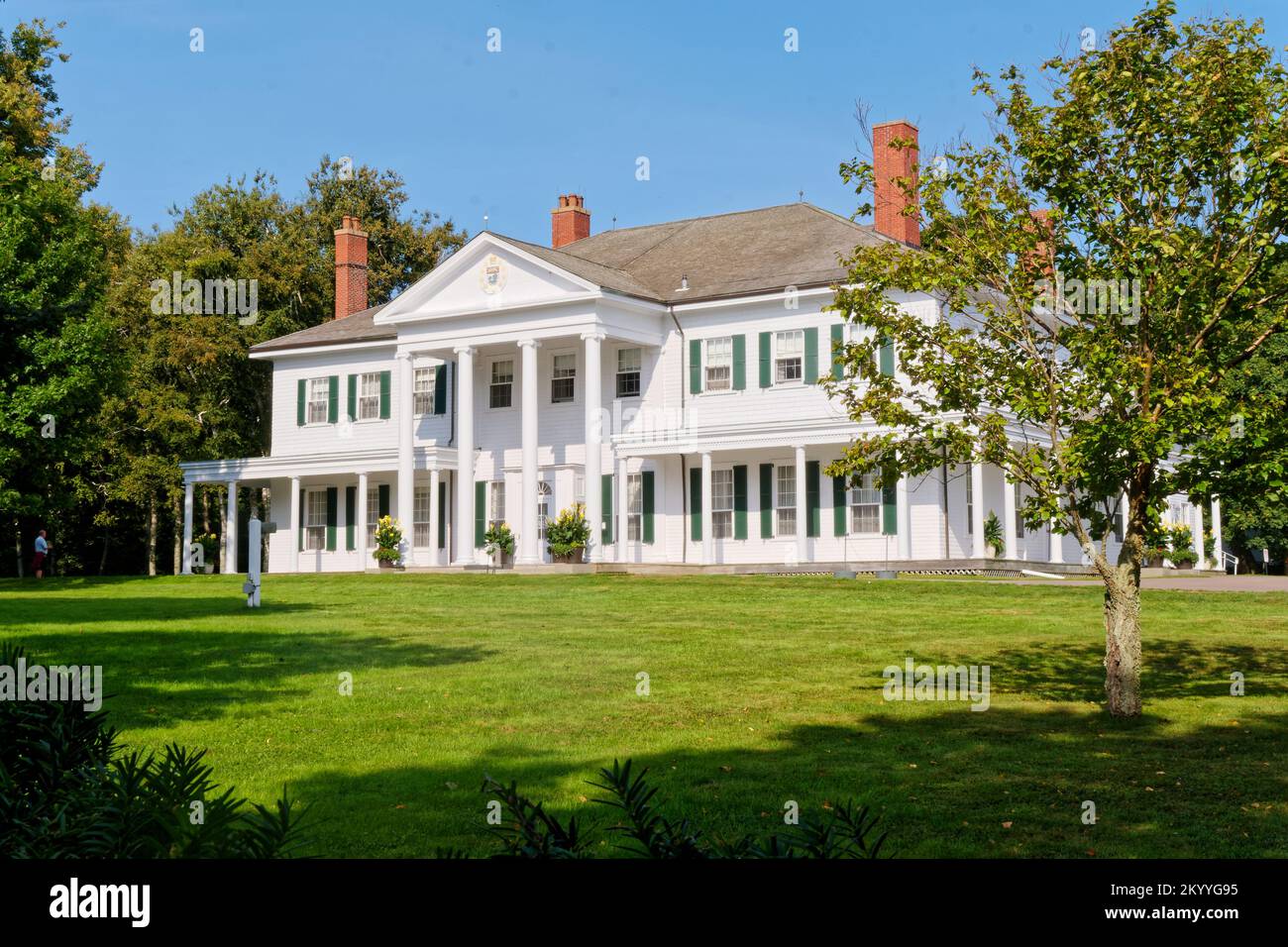 Colonial architectural design hi-res stock photography and images - Alamy