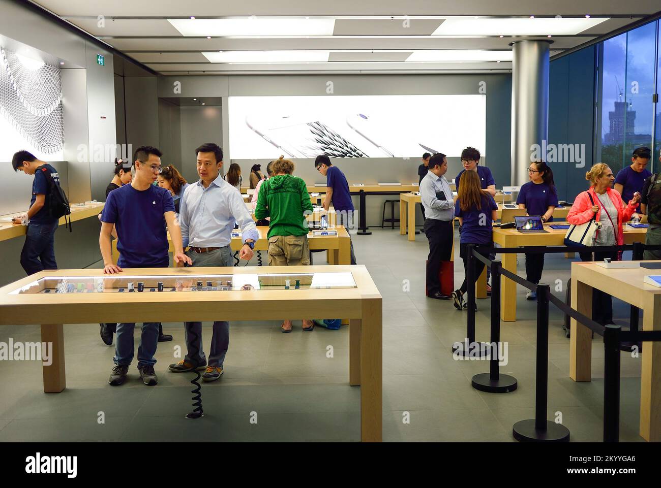 Apple inc colour hi-res stock photography and images - Alamy