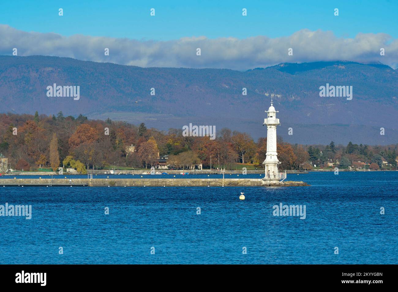 Photography of lighthouse in Geneva in the daytime Stock Photo - Alamy