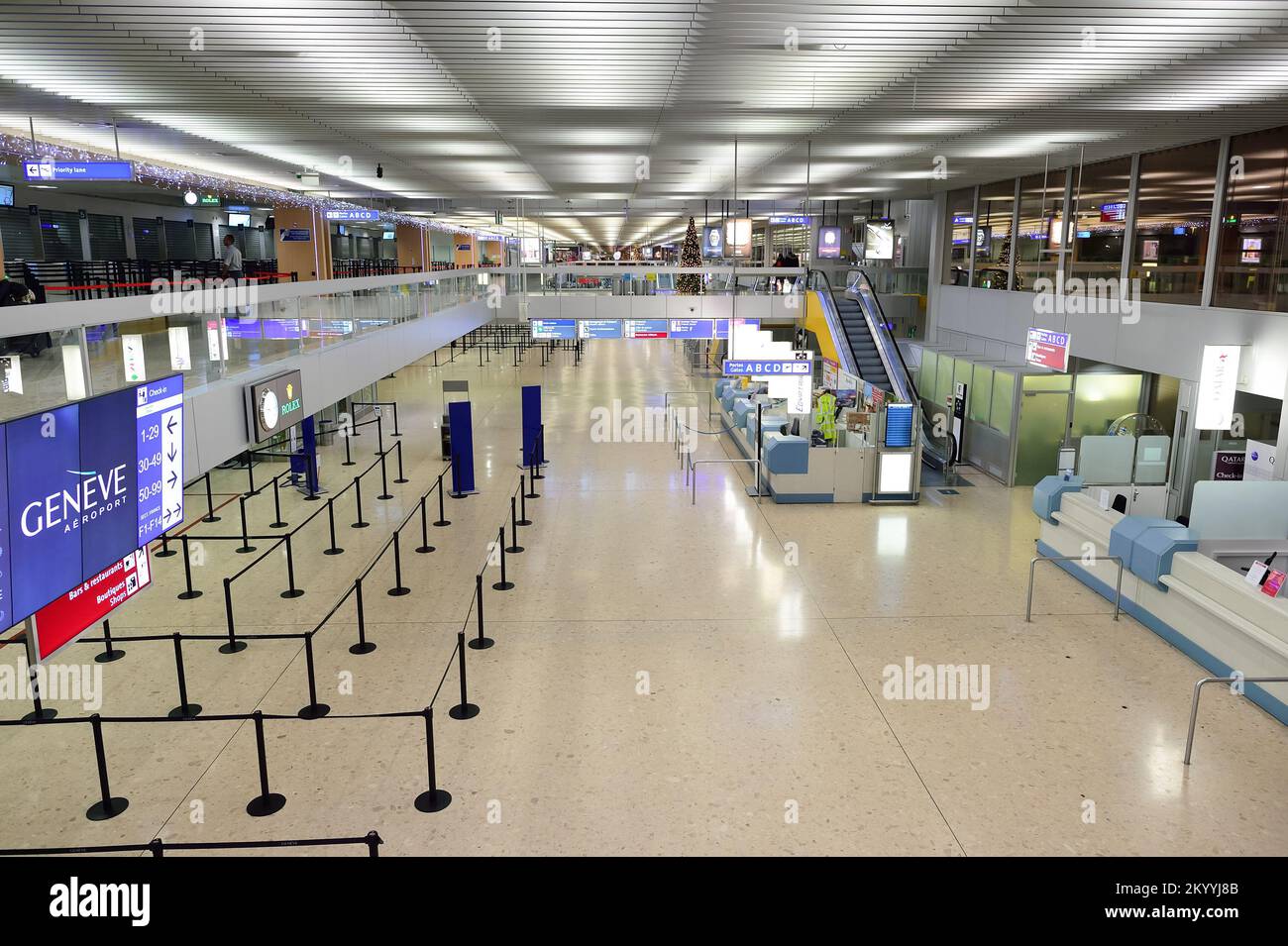GENEVA, SWITZERLAND - NOVEMBER 18, 2015: interior of Geneva Airport ...