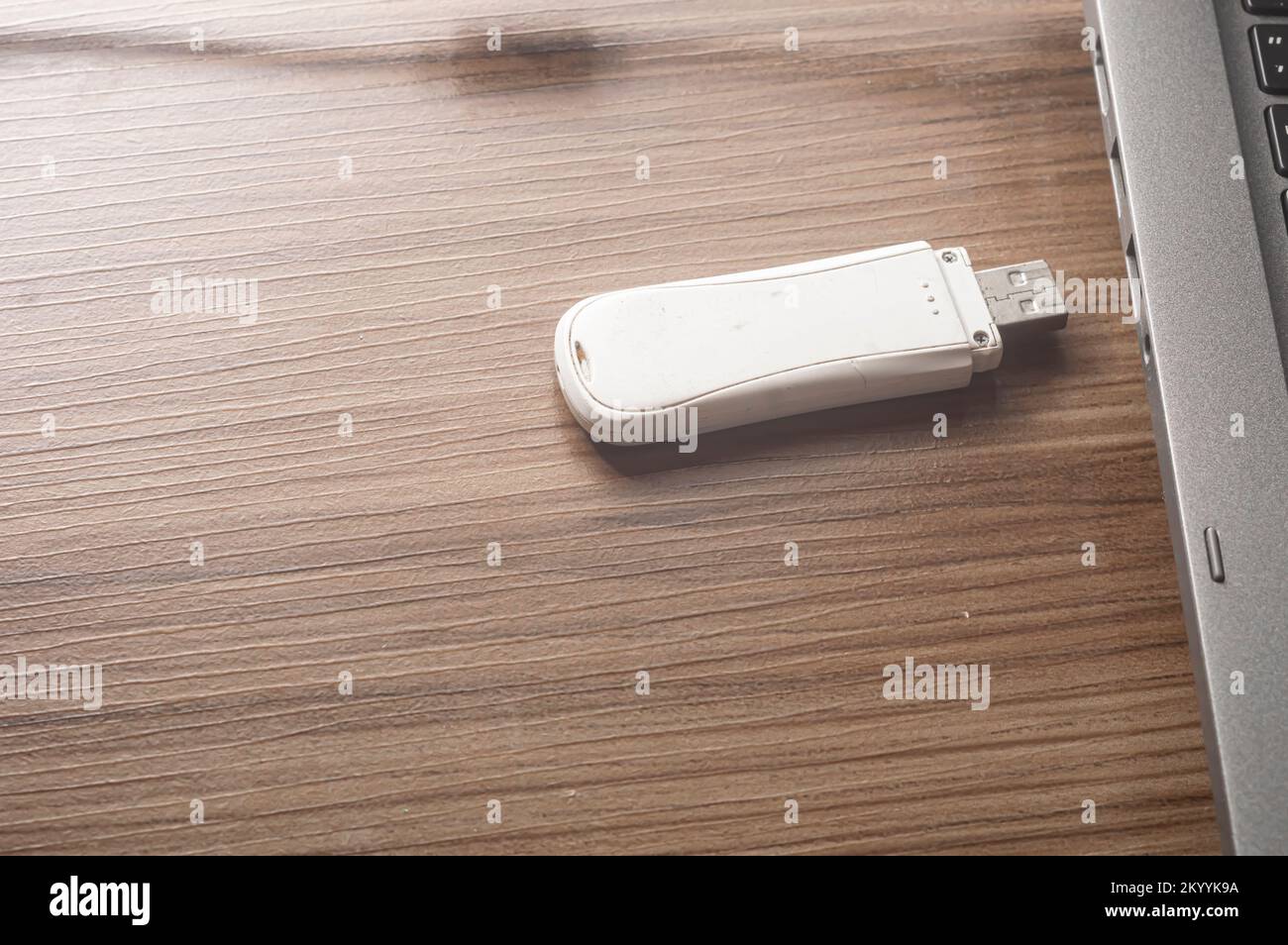 Home wifi routers hi-res stock photography and images - Alamy