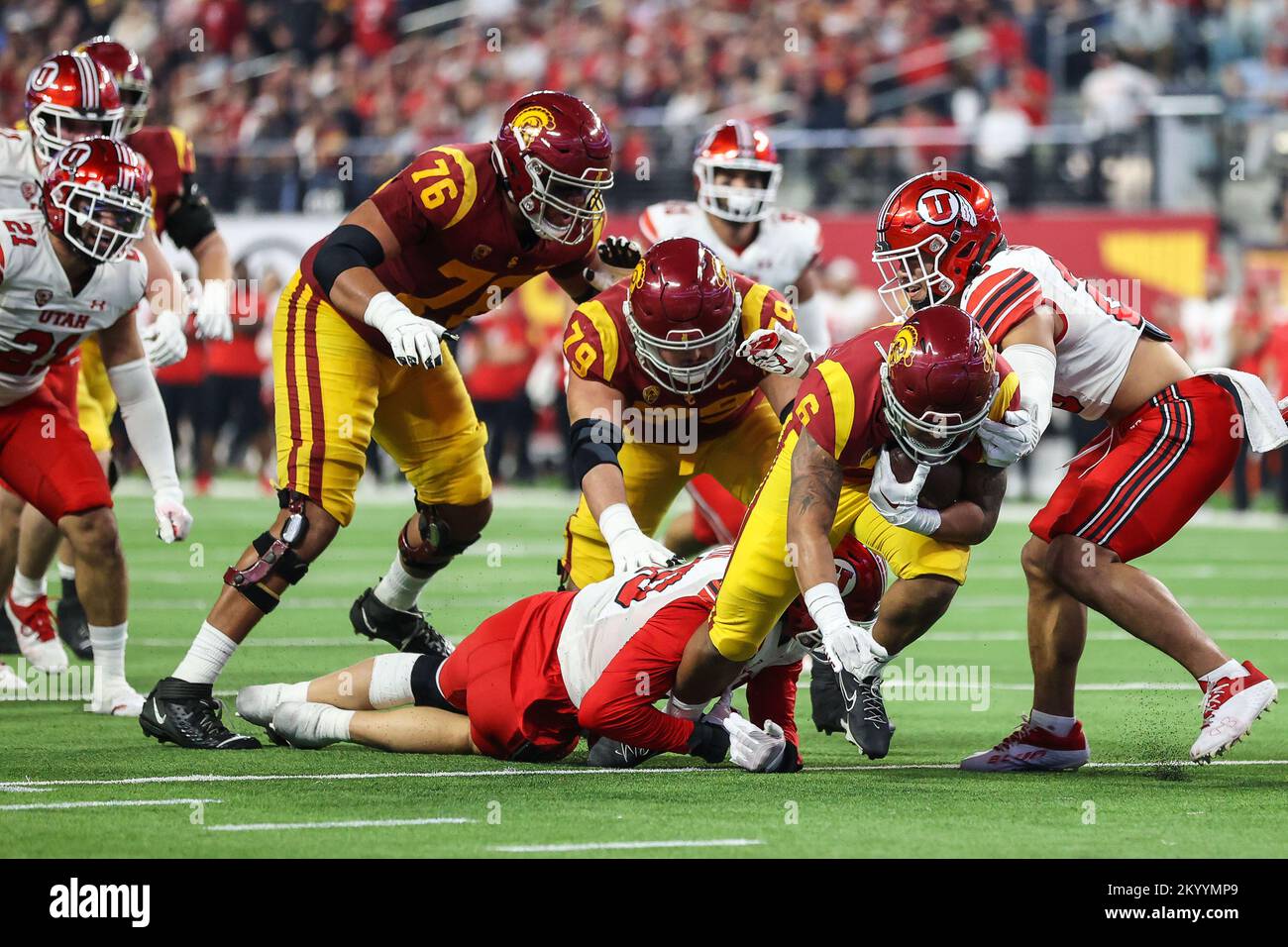 December 2, 2022: USC Trojans running back Austin Jones (6) runs with ...
