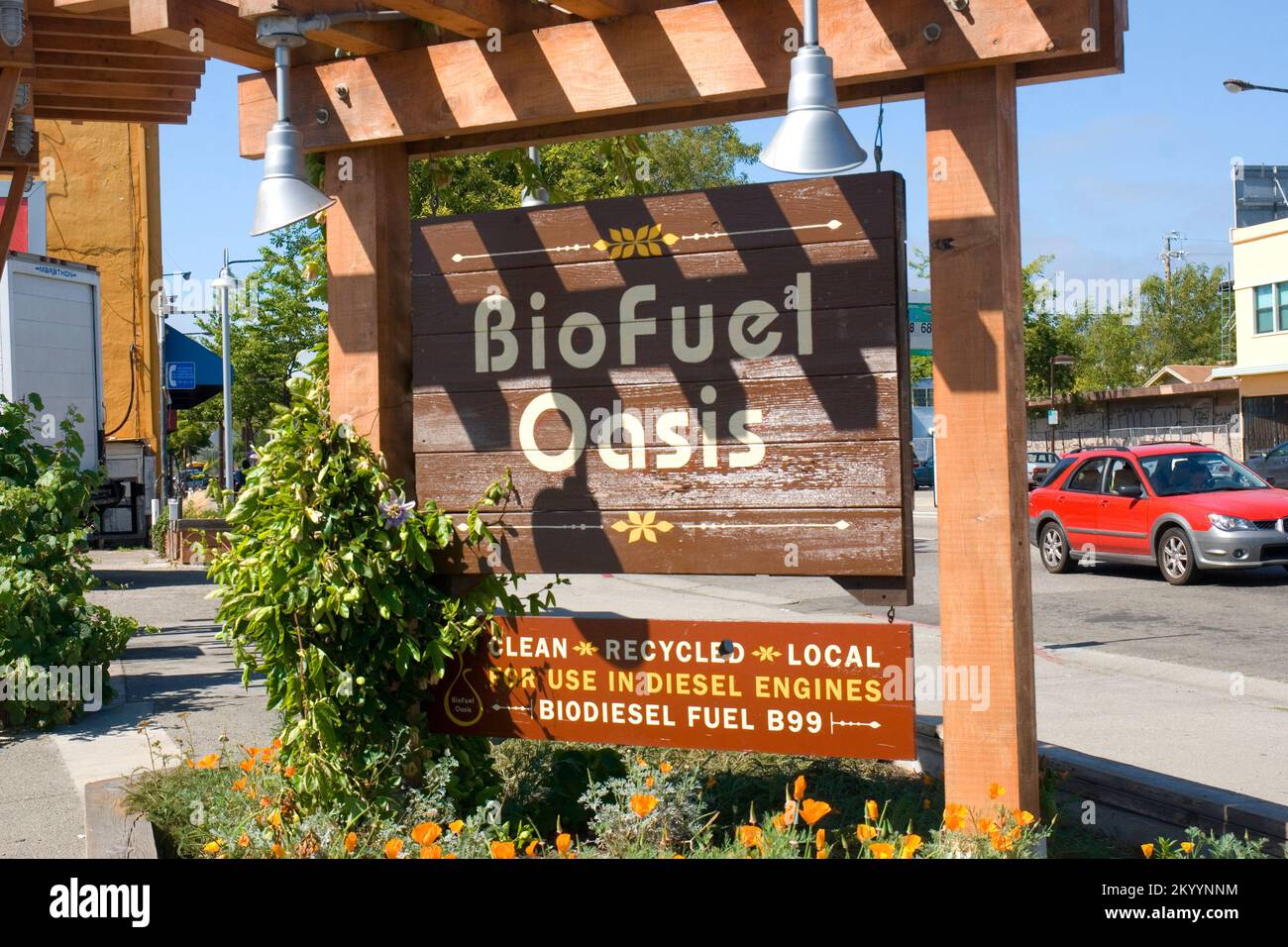 Biofuel Oasis, biodiesel station in Berkeley, CA Stock Photo - Alamy