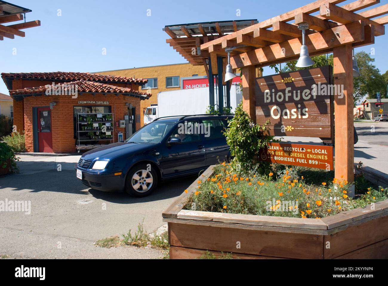 Volkswagen biodiesel station wagon leaving Biofuel Oasis, biodiesel station in Berkeley, CA ...