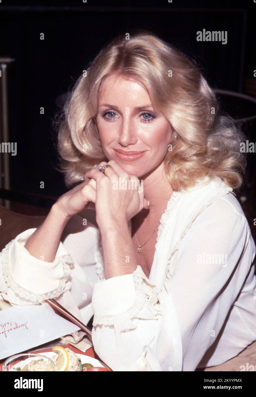 Suzanne Somers at the 15th Annual NATPE Convention Iris Awards on March ...