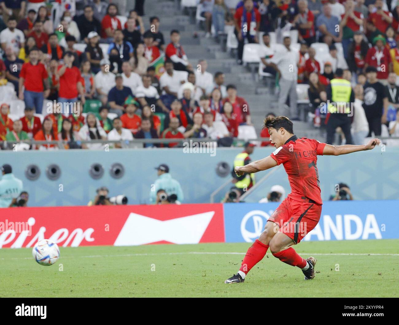 Hwang hee chan 2022 hi-res stock photography and images - Alamy