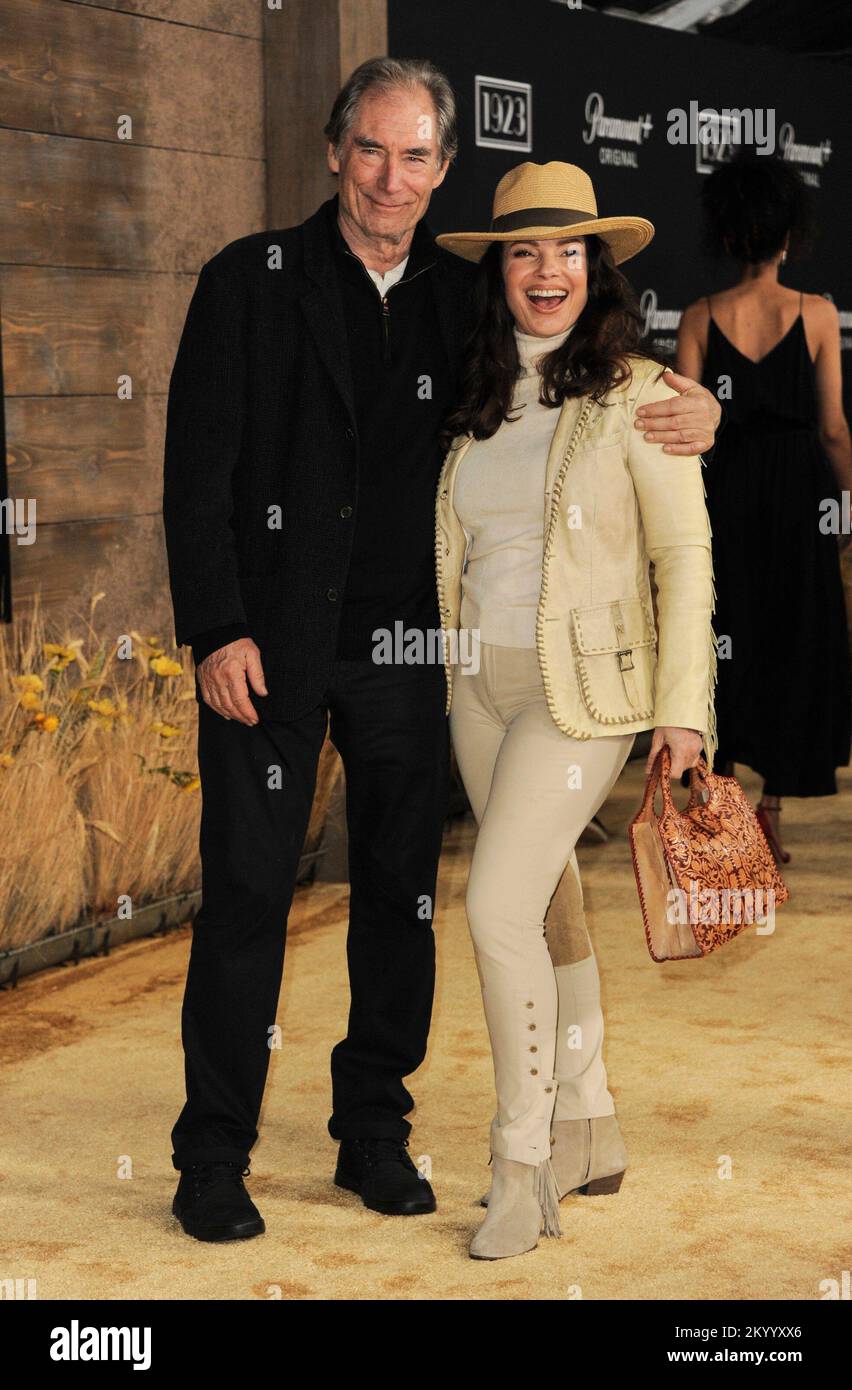 Los Angeles, CA. 2nd Dec, 2022. Timothy Dalton, Fran Drescher at ...