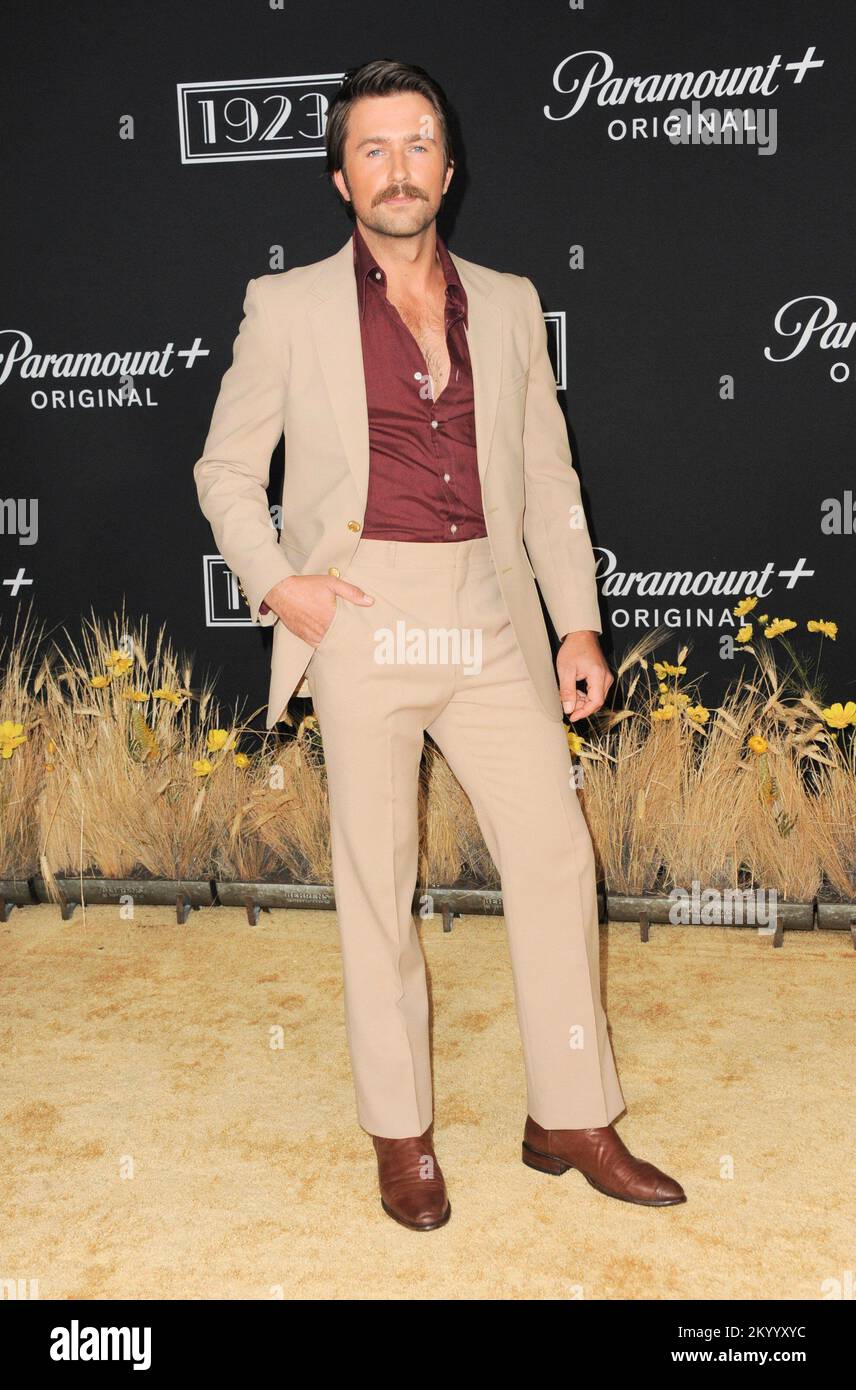 Los Angeles, CA. 2nd Dec, 2022. Brandon Sklenar at arrivals for 1923 ...