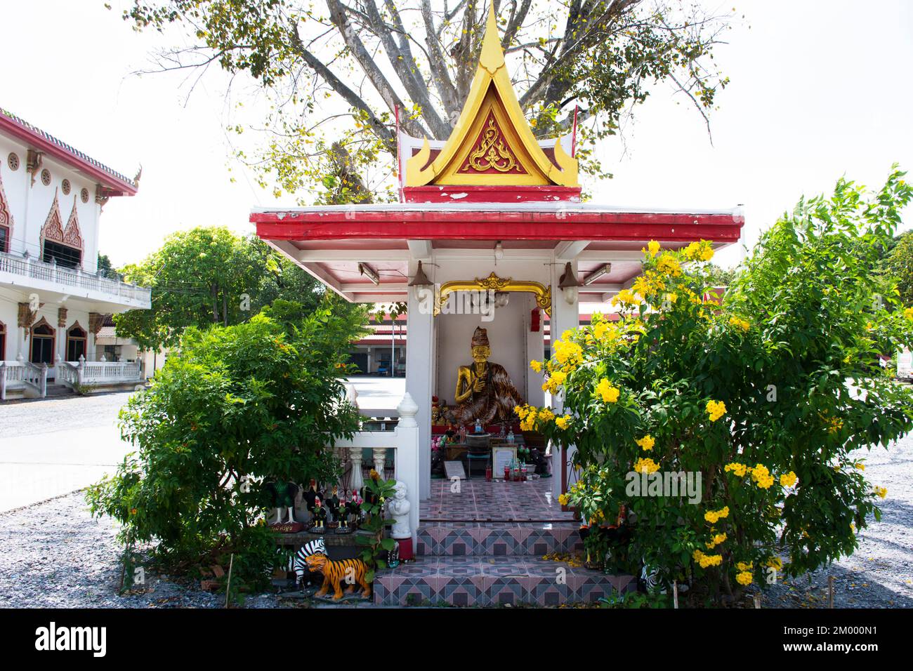 Ancient hermit or antique ruin eremite statues for thai people ...