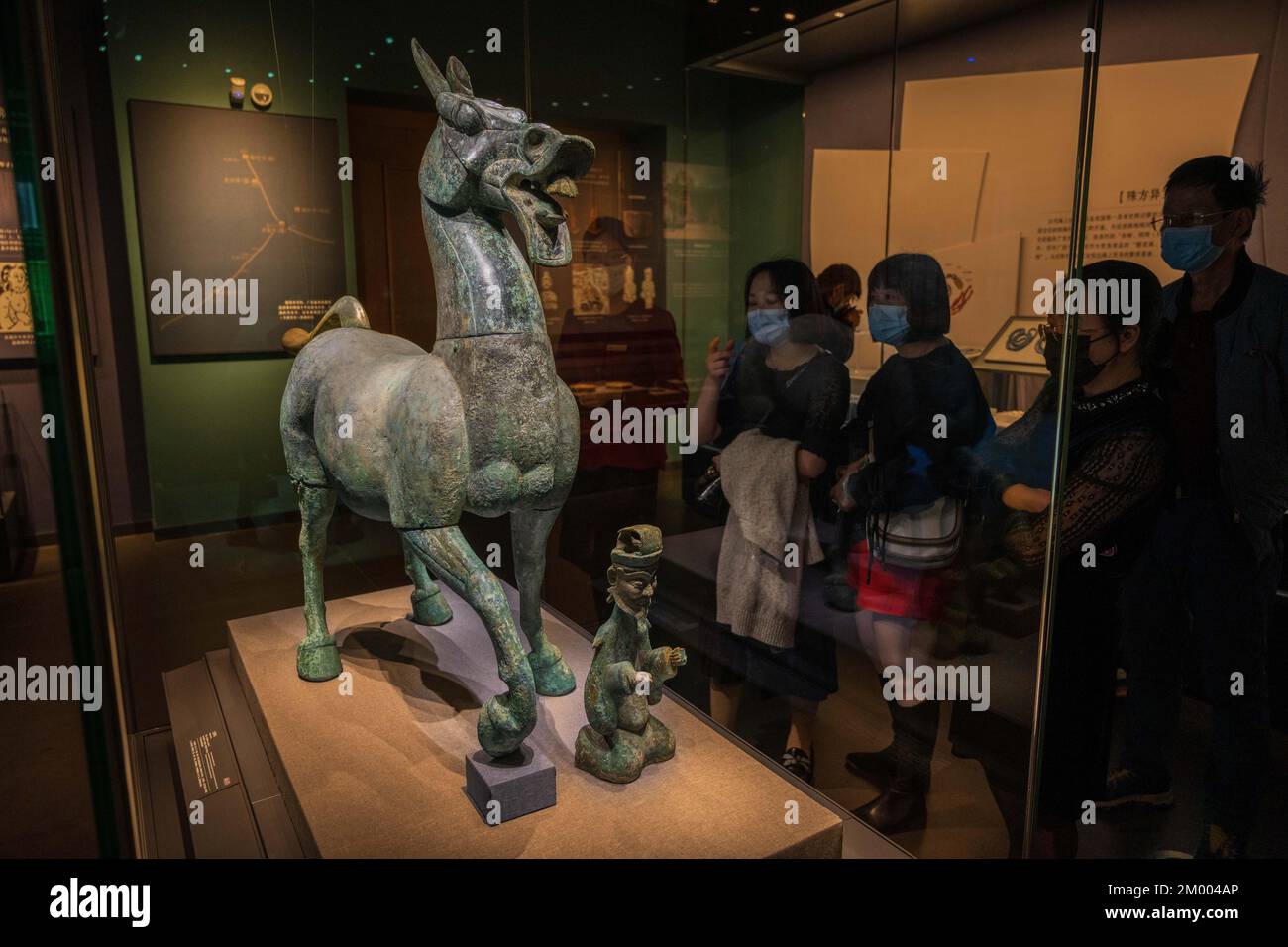 NANNING, CHINA - DECEMBER 1, 2022 - People look at the pottery pottery ...