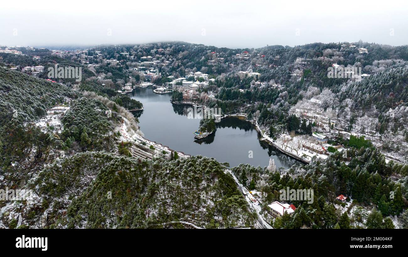 JIUJIANG, CHINA - DECEMBER 2, 2022 - A view of the Lushan Mountain ...