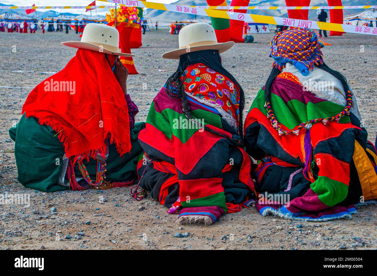 Traditional dressed women at the festival of the tribes in Gerze ...