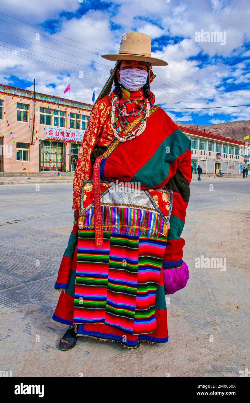 Traditional dressed woman on the festival of the tribes in Gerze ...