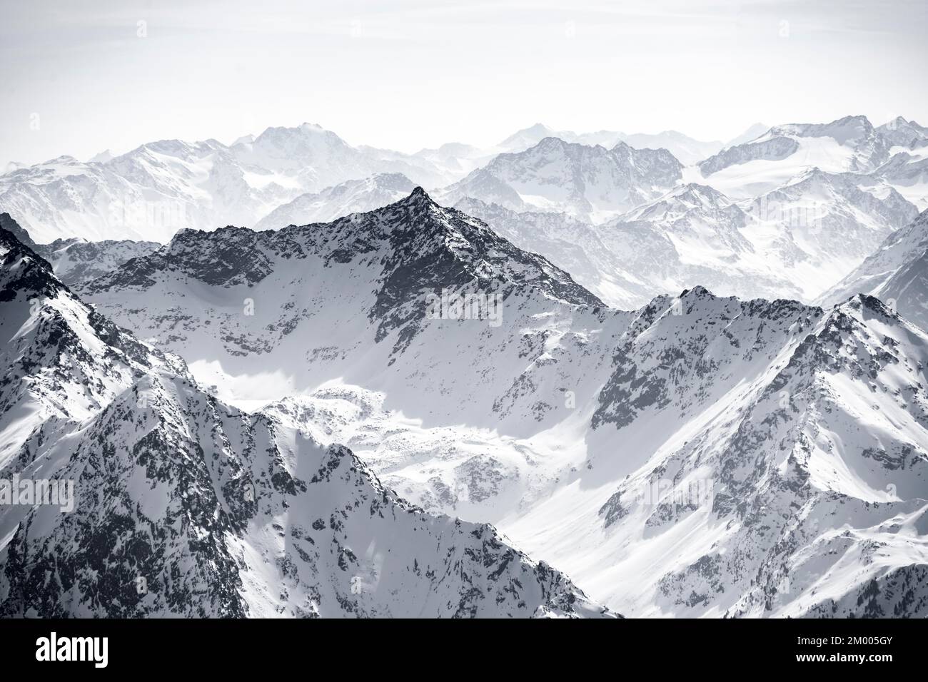 Peaks and mountains in winter, Sellraintal, Stubai Alps, Kühtai, Tyrol ...