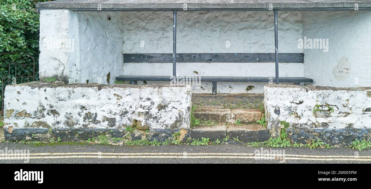 Well established shelter on the south west coast path between Carbis ...