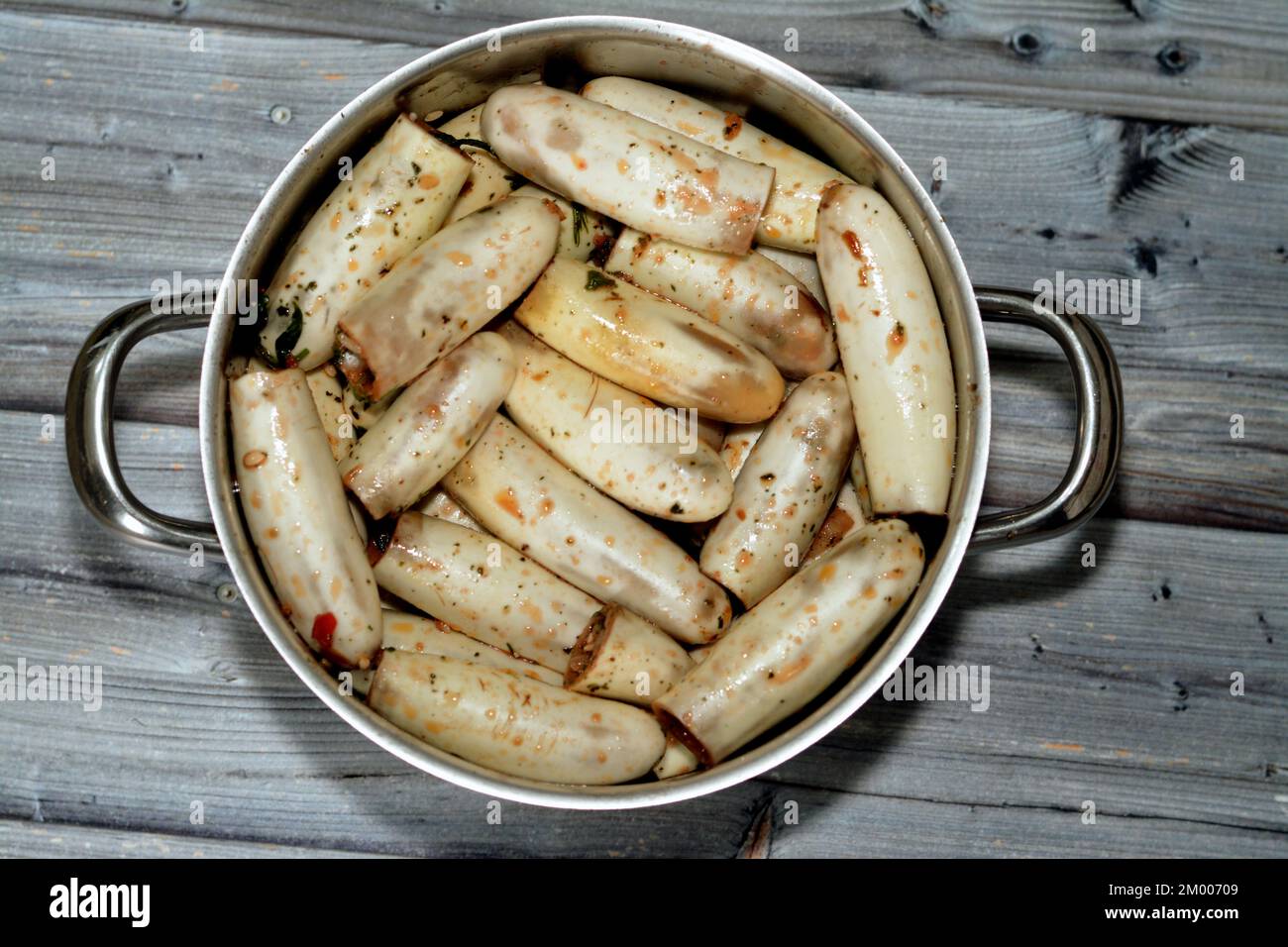Filfil mahshi hi-res stock photography and images - Alamy
