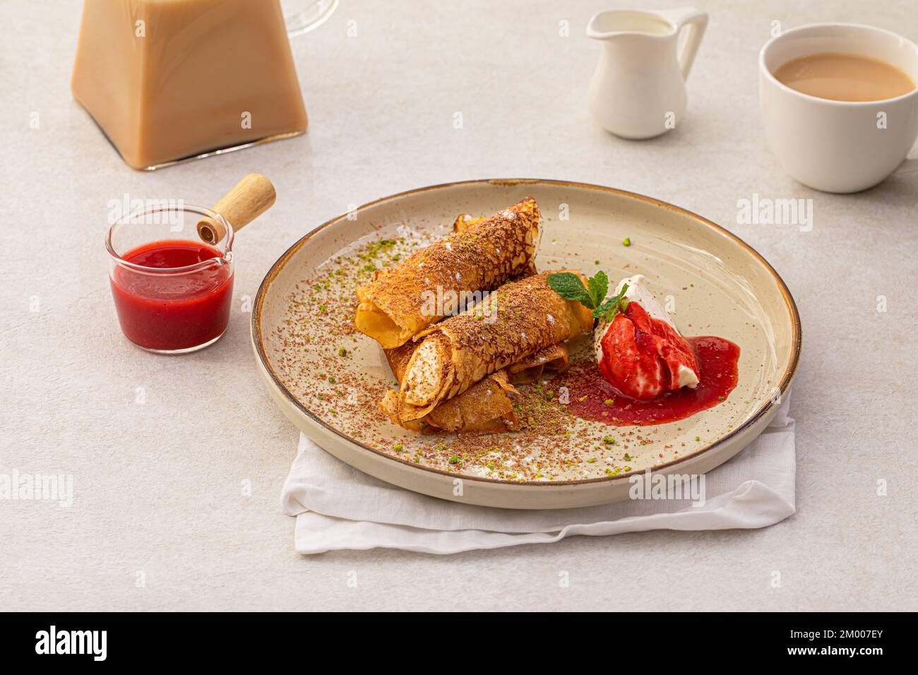 Crepe roll hi-res stock photography and images - Alamy