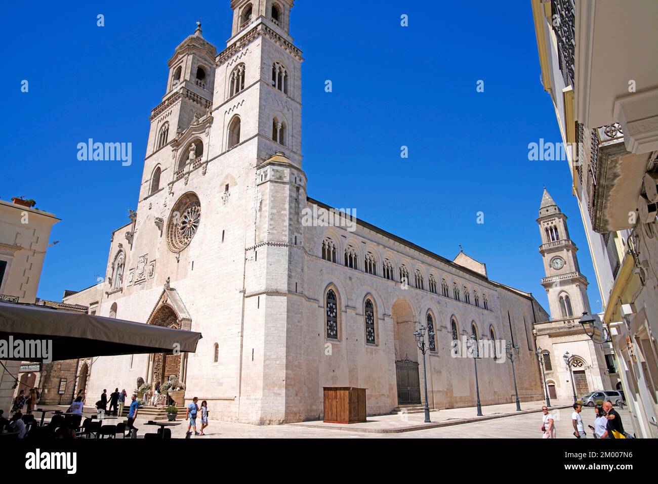 Piazza Duomo della Cattedrale, Altamura, Puglia Region, Italy, Altamura ...