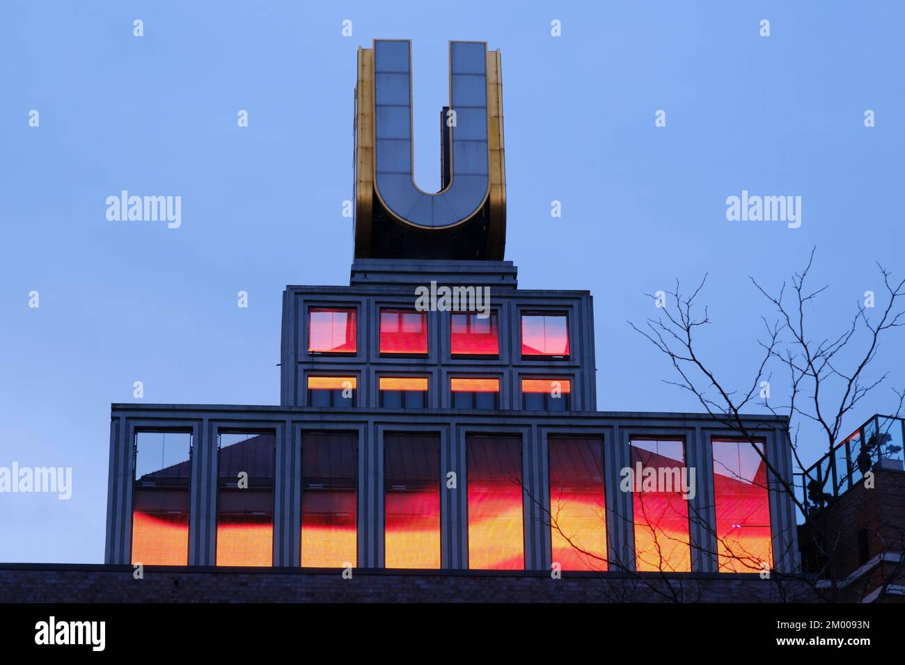 U Tower, Dortmunder U, Centre for Art and Creativity, Flying Pictures ...