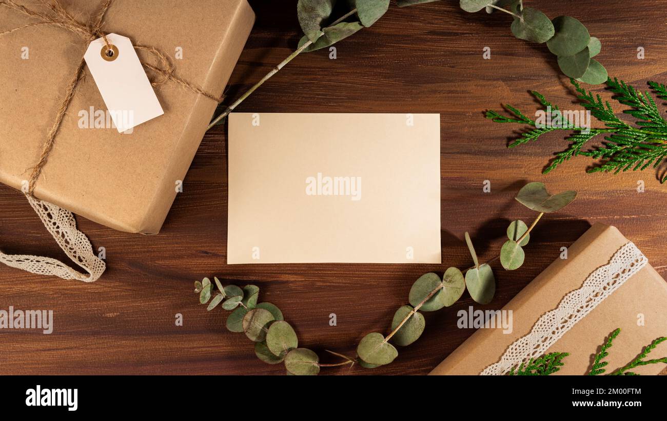 Horizontal business card hi-res stock photography and images - Alamy