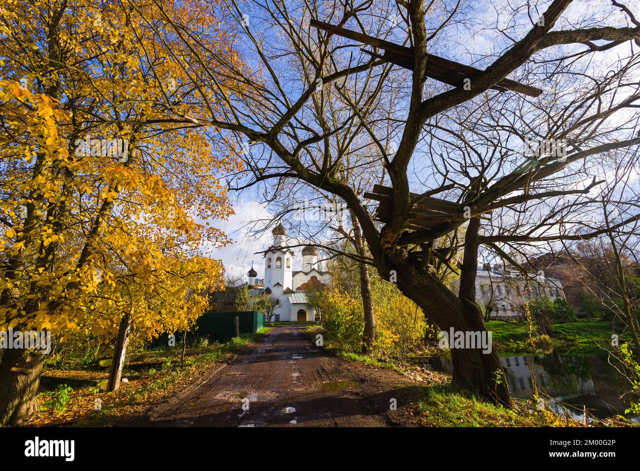 Spaso preobrazhensky ancient monastery hi-res stock photography and ...